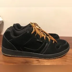 harsh | Shoes | Harsh Suede Skaters Sneakers In Black Size | Poshmark